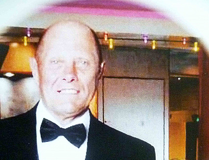 Real ale fan remembered - What's Brewing